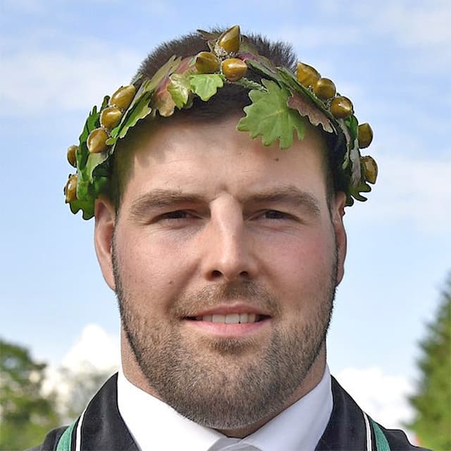 Schwingerportrait von Riget Tobias | Schlussgang